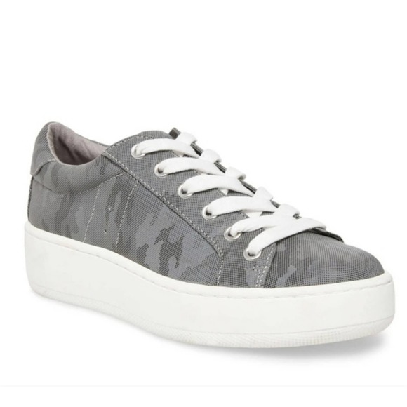 Steve Madden | Shoes | Steve Madden Gray Metallic Camouflage Bertie ...